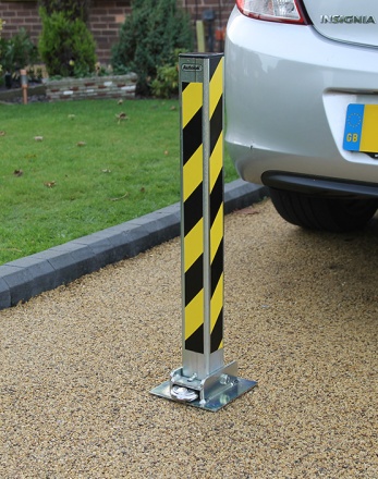 Fold Down Security Post - Flowplates.co.uk